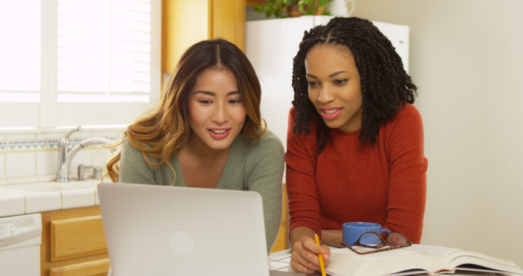 Decorating with Roommates