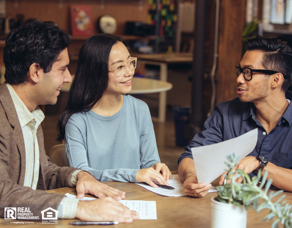 How to Communicate Effectively with Your Bloomingdale Tenants