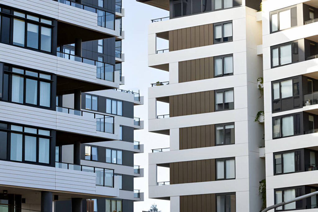 What Legal Responsibilities Must Apartment Building Owners Follow?