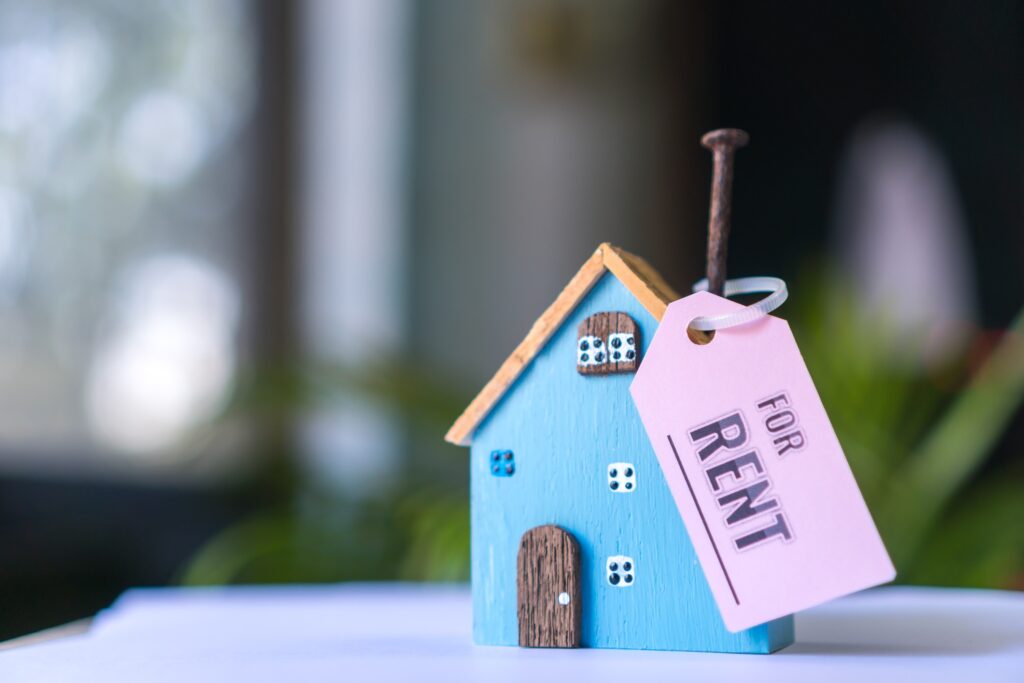 Short-Term vs. Long-Term Rentals: Pros and Cons