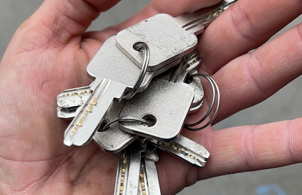 How to Organize Keys for Rental Properties: A Step-by-Step Guide